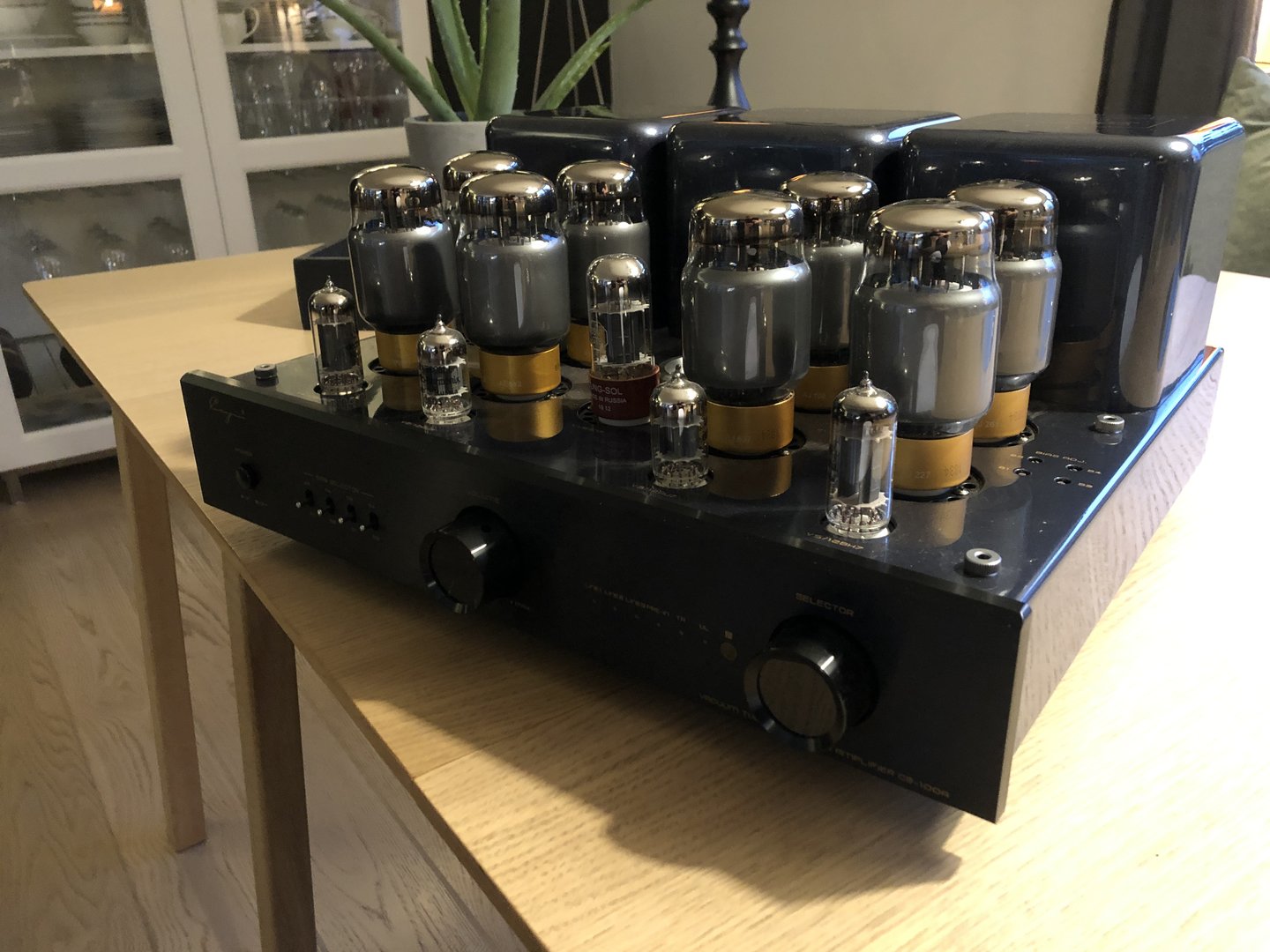 Cayin CS-100A | Hifisentralen