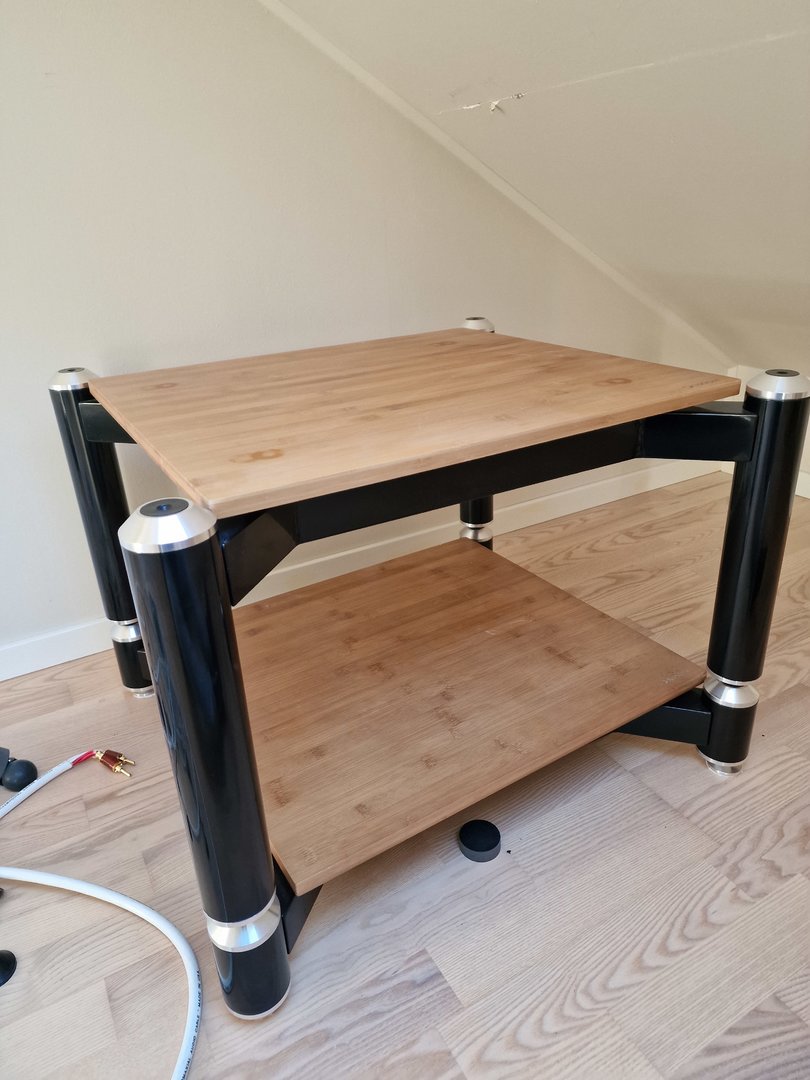 Norstone spider Bamboo | Hifisentralen