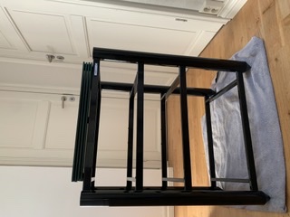 Soundstyle hifi rack 4 hyller m spikes selges | Hifisentralen